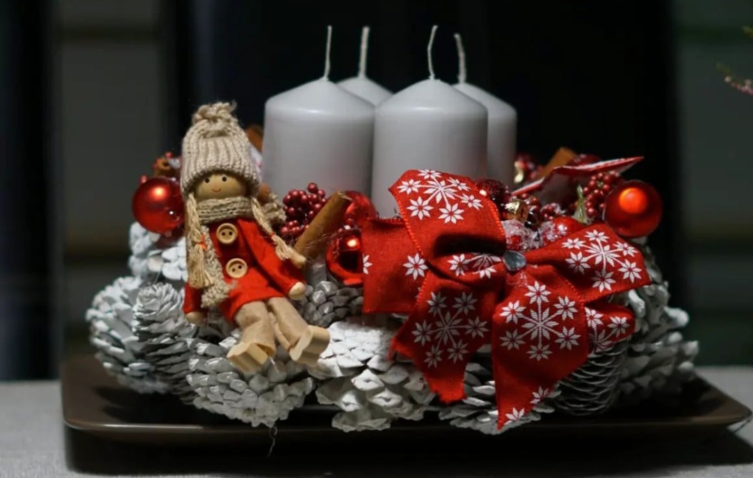 Kako je adventski vijenac postao simbol nade, mira, radosti i ljubavi u ...